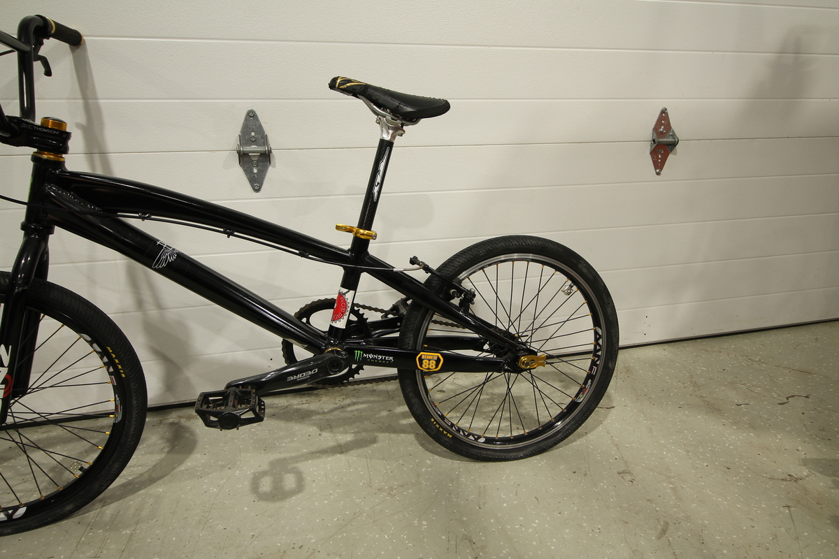 Intense Podium Pro XL