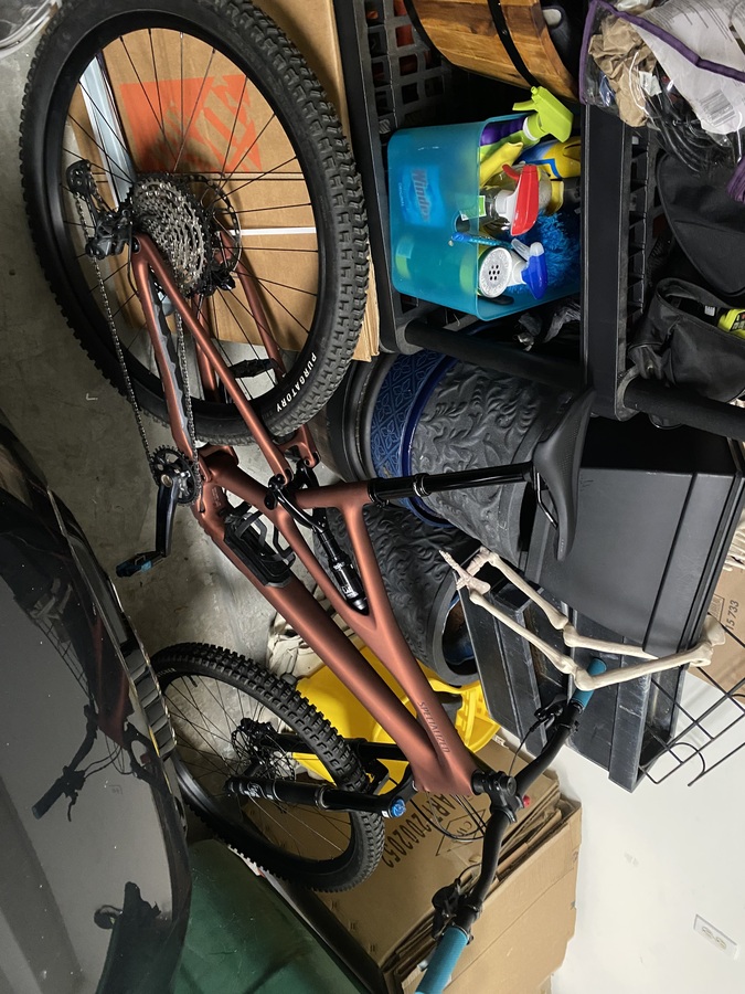 2022 Specialized Stumpjumper COMP Cop/blk/CARB S5