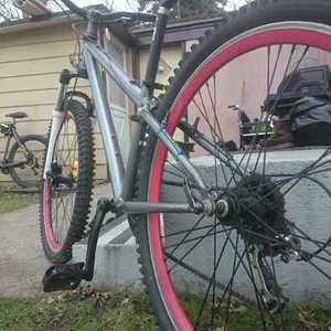 2013 Trek 4300 Disc