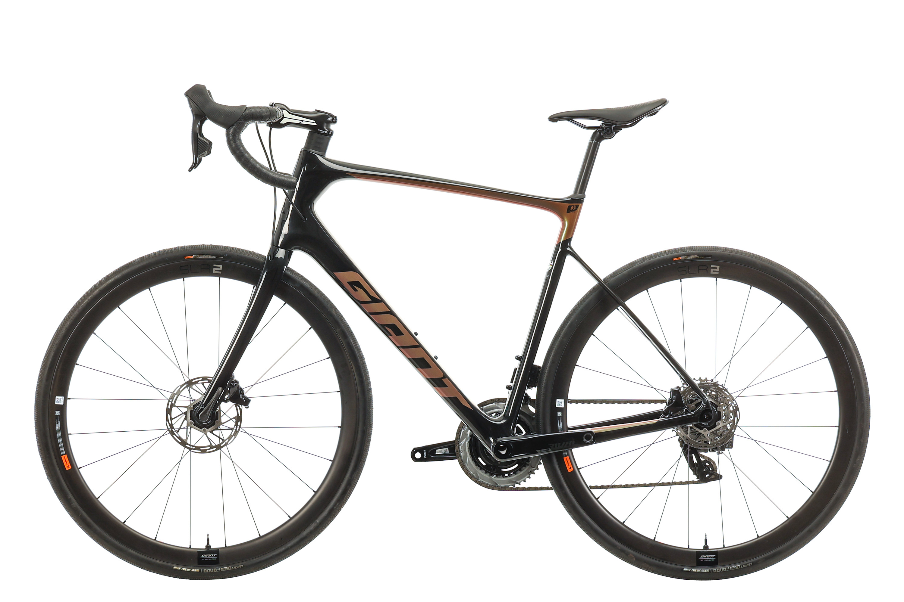 2023 Giant Defy Advanced Pro