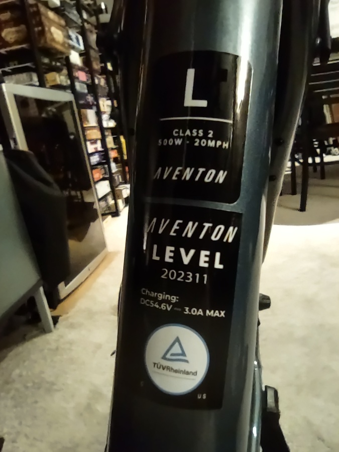2023 Aventón Level .2