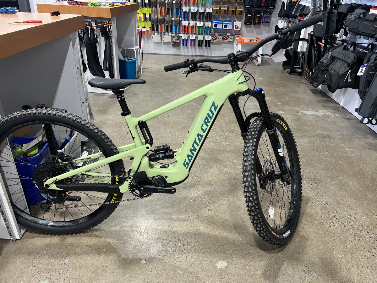 2022 Santa Cruz Heckler S Kit 2022-santa-cruz-heckler-s-kit