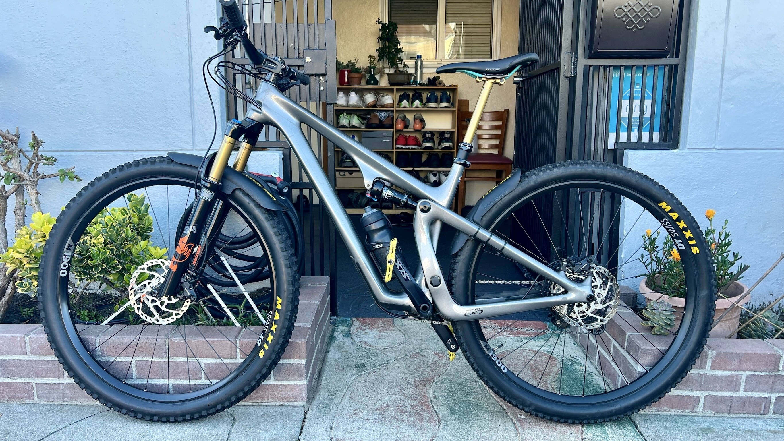 2022 Yeti Sb115