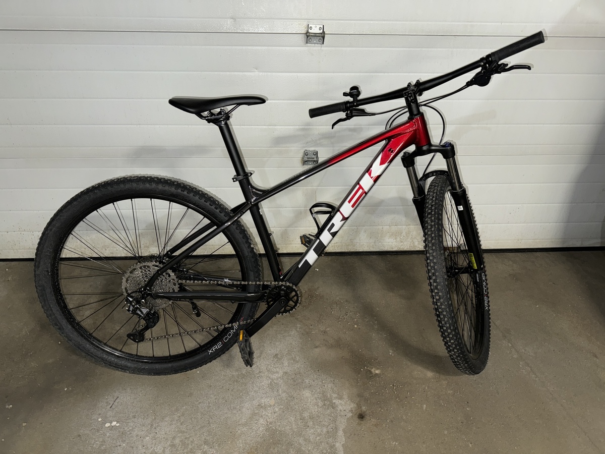 2022 Trek Marlin 6