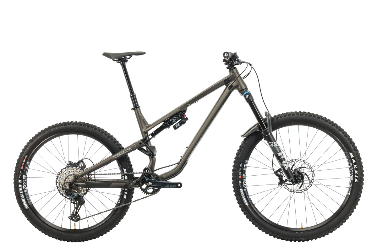 2022 Commencal Bikes Meta SX