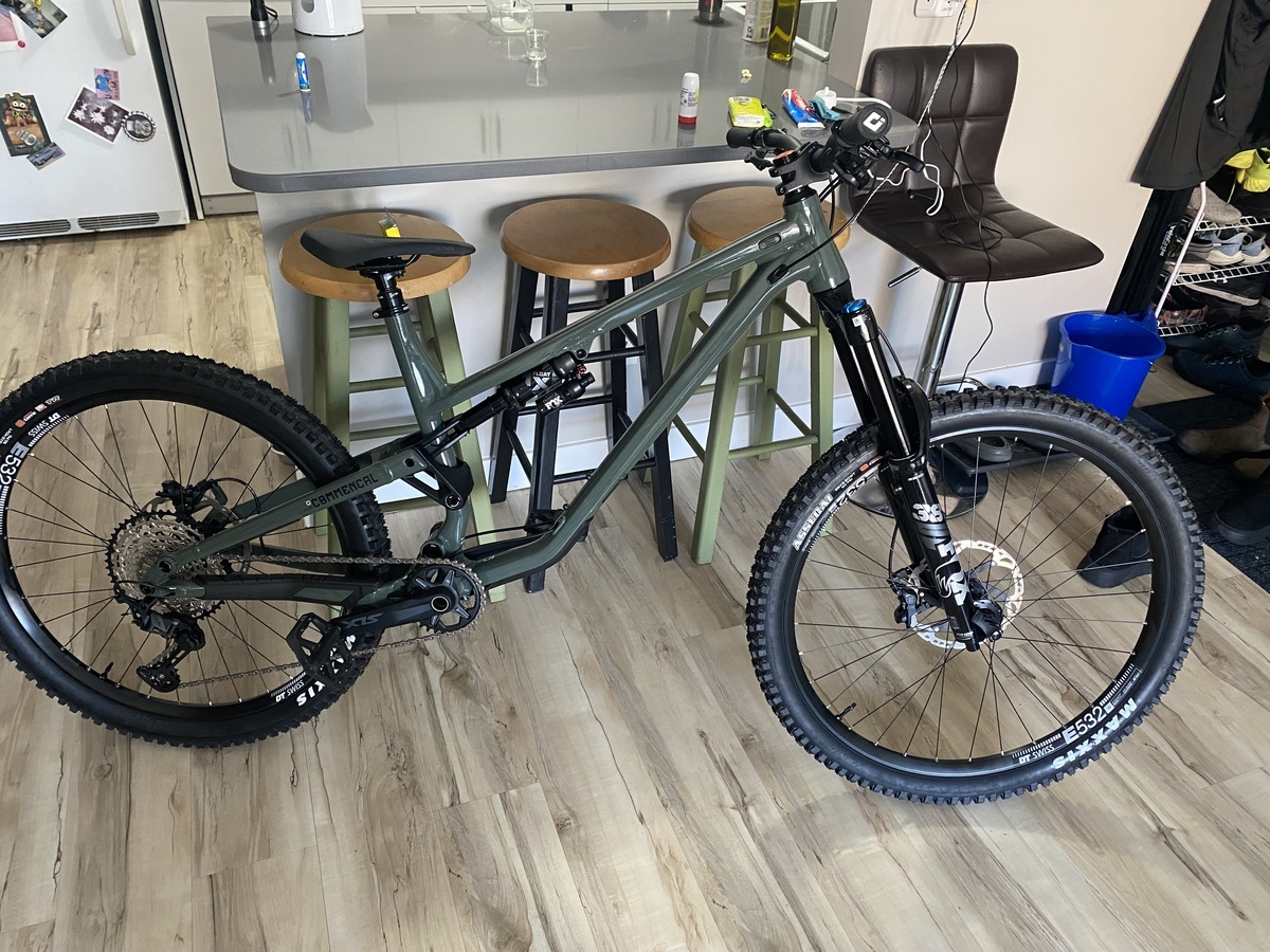 2024 Commencal Bikes Meta sx