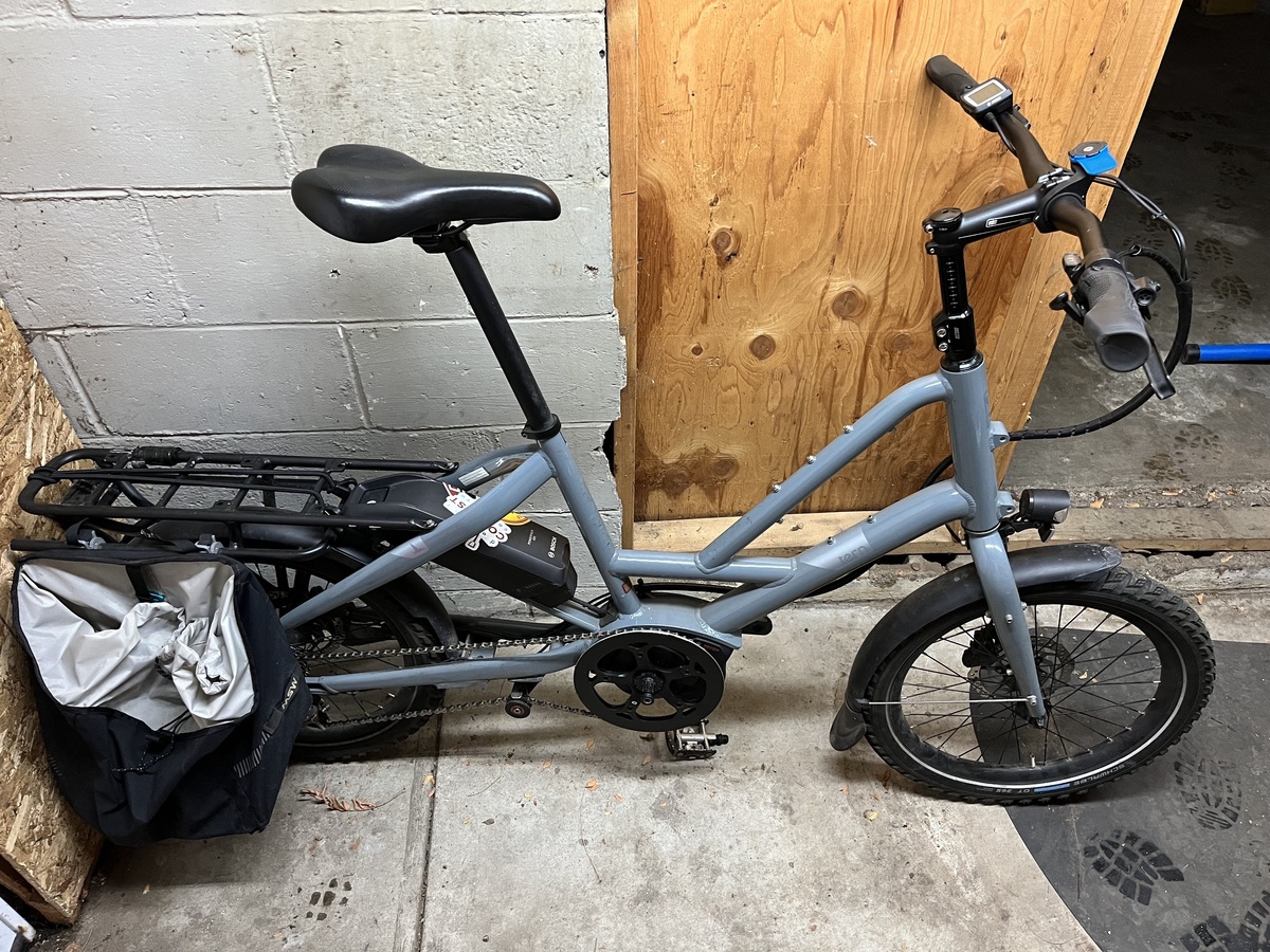 2022 Tern Quick Haul P9 Performance cargo bike rear