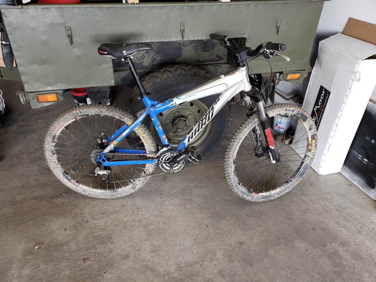 2005 Haro Escape 8.1