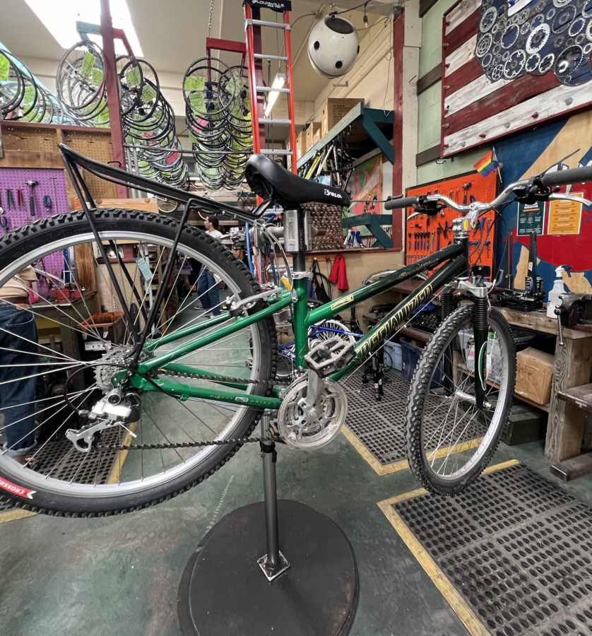 Specialized Expedition Sport