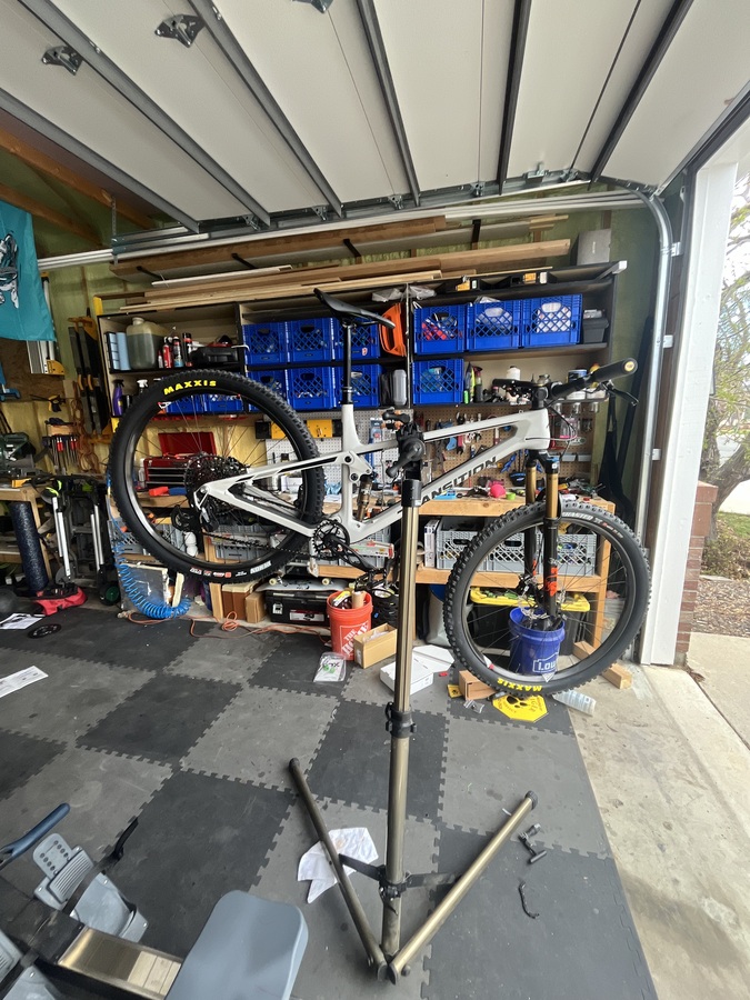 2024 Transition Bikes Spur