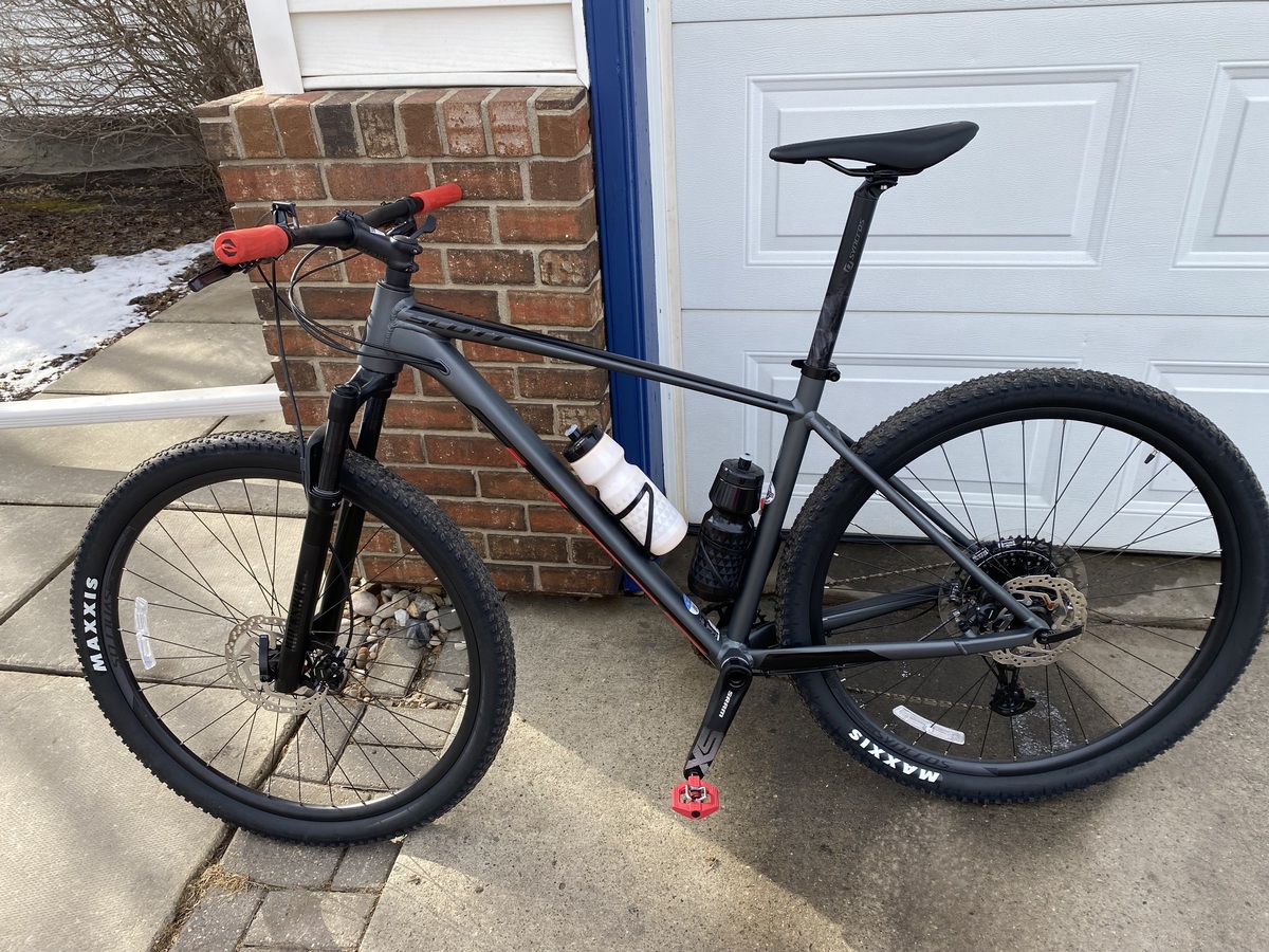 2022 SCOTT Scale 970 Large Dark