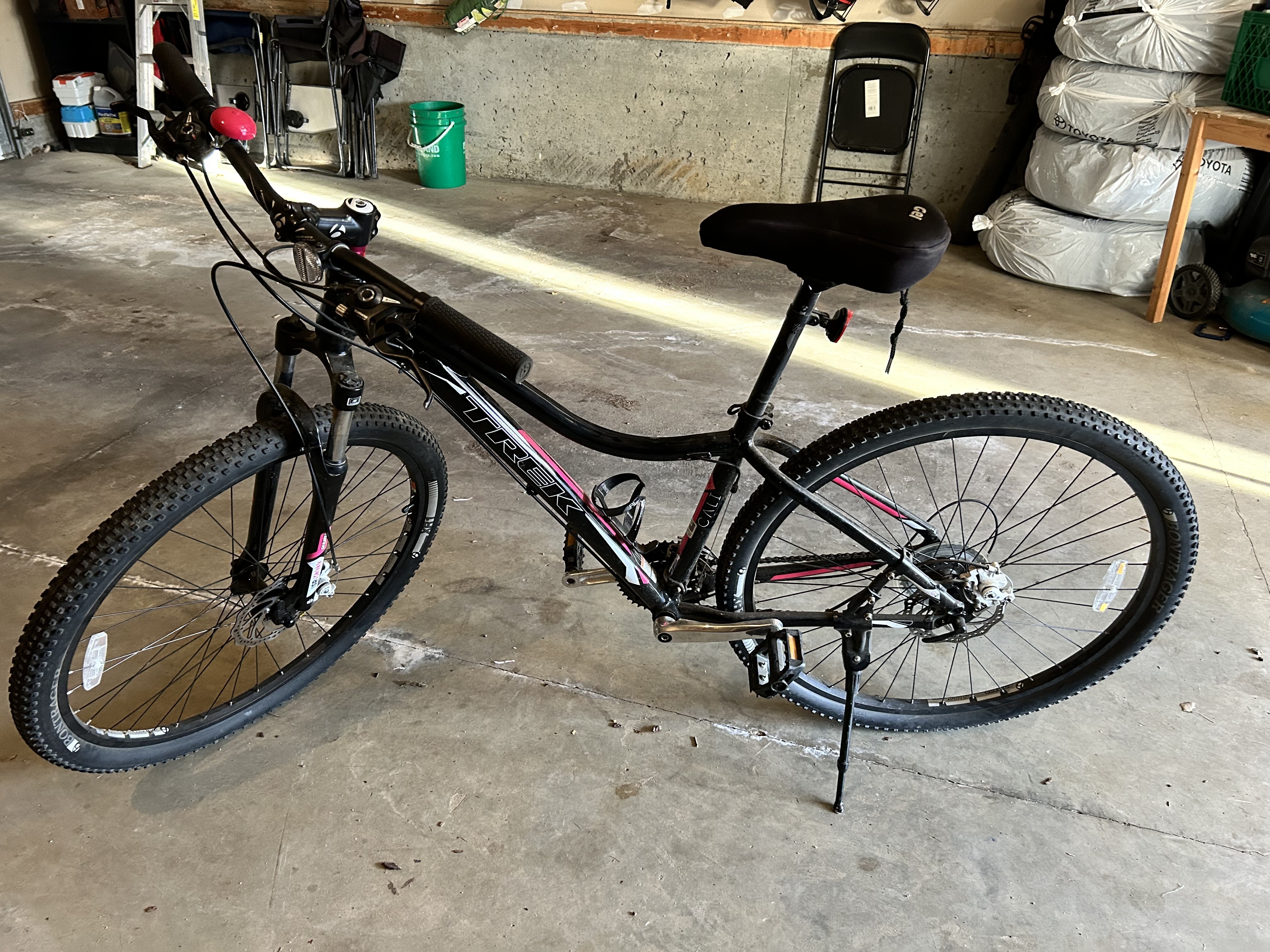 Trek Cali