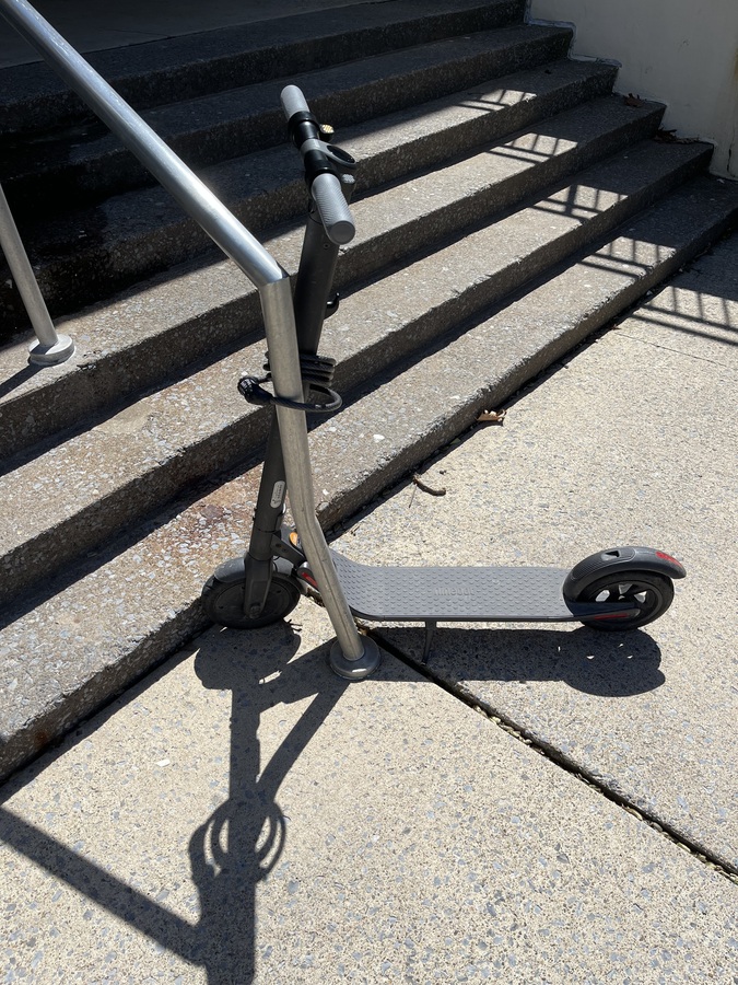 Segway Ninebot E22 e-scooter