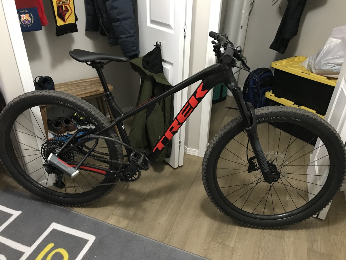 2023 Trek Roscoe 8