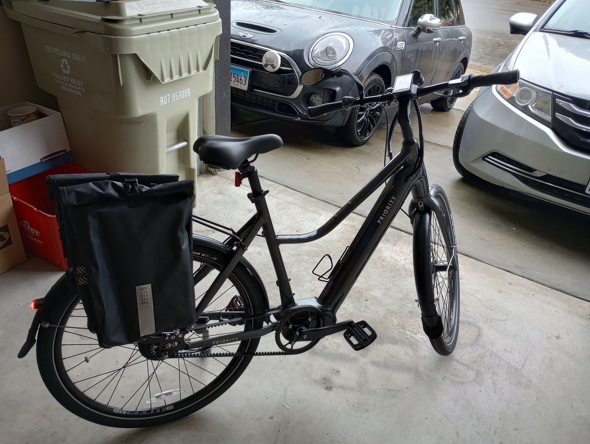 2024 Priority Bicycles Current