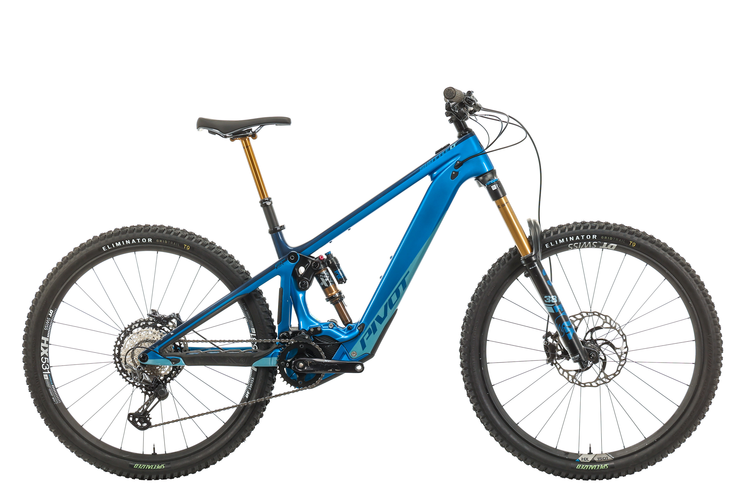 2023 Pivot Shuttle LT