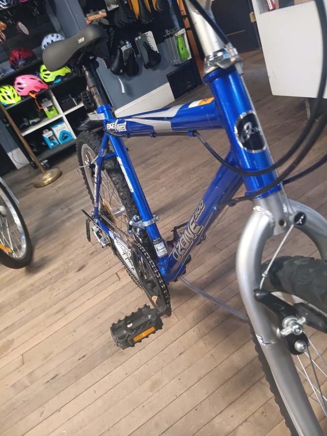 Ozone 500 Edge Runner