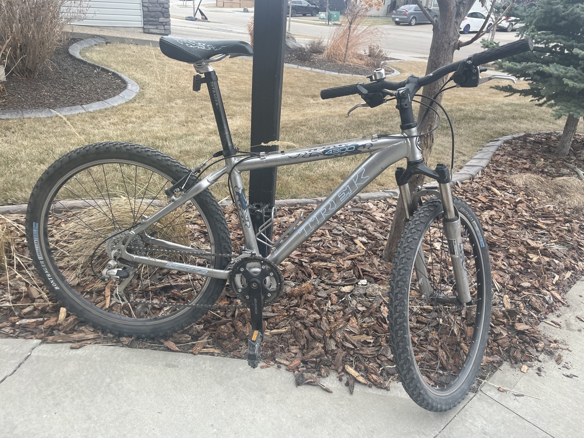 Trek 4300