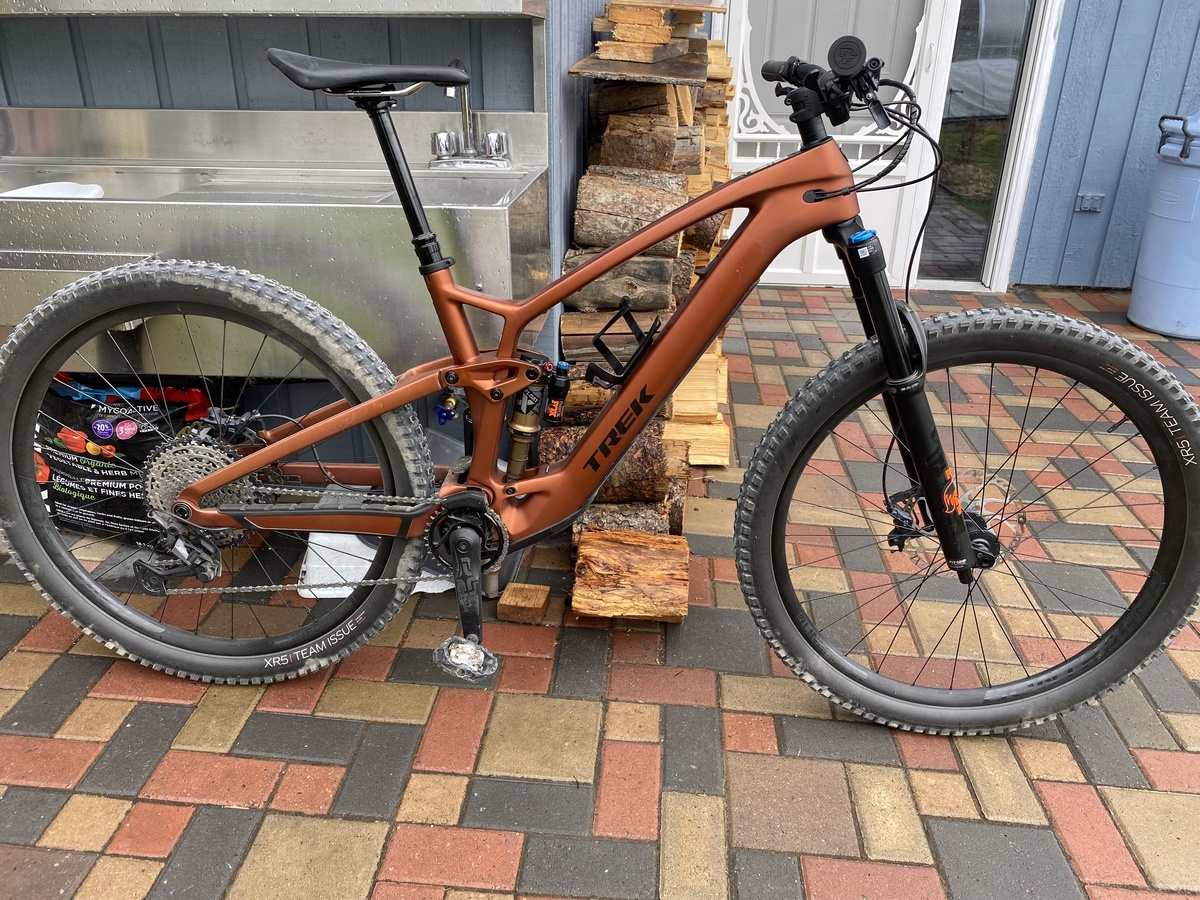 2023 Trek Fuel exe 9.7