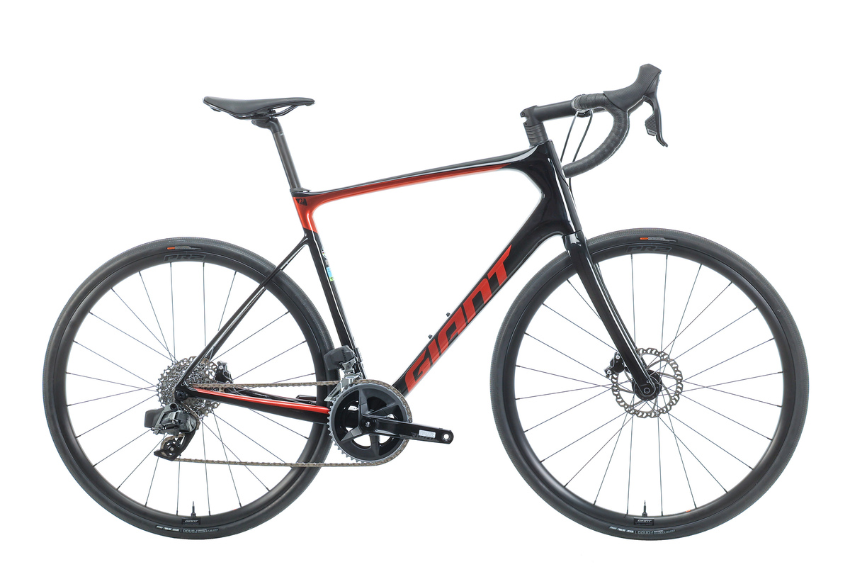 2022 Giant Defy Advanced 0
