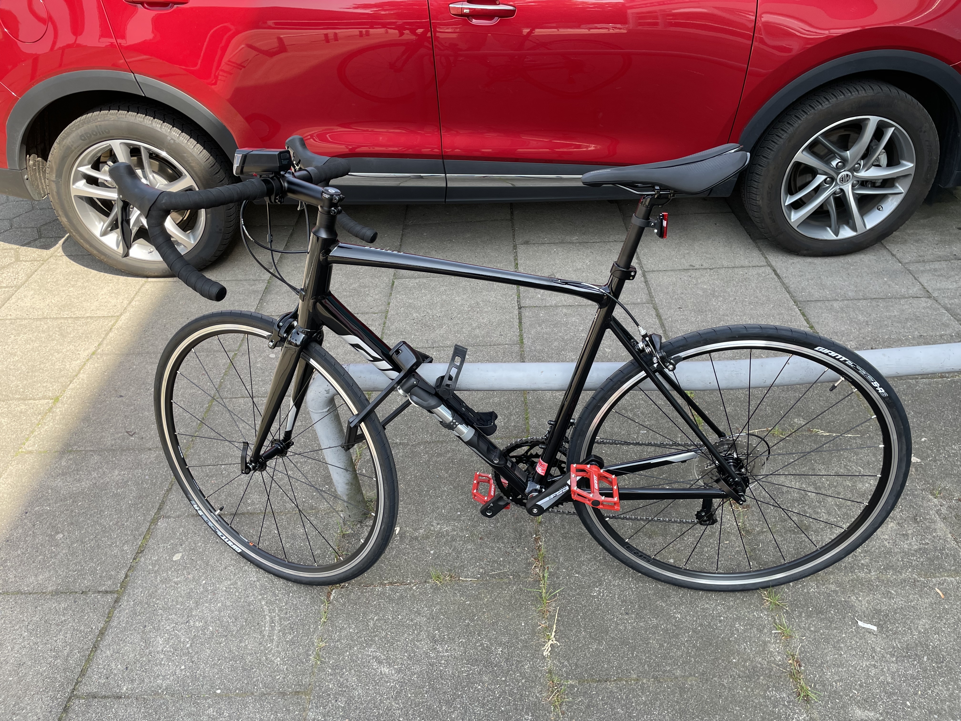 Giant Contend 3