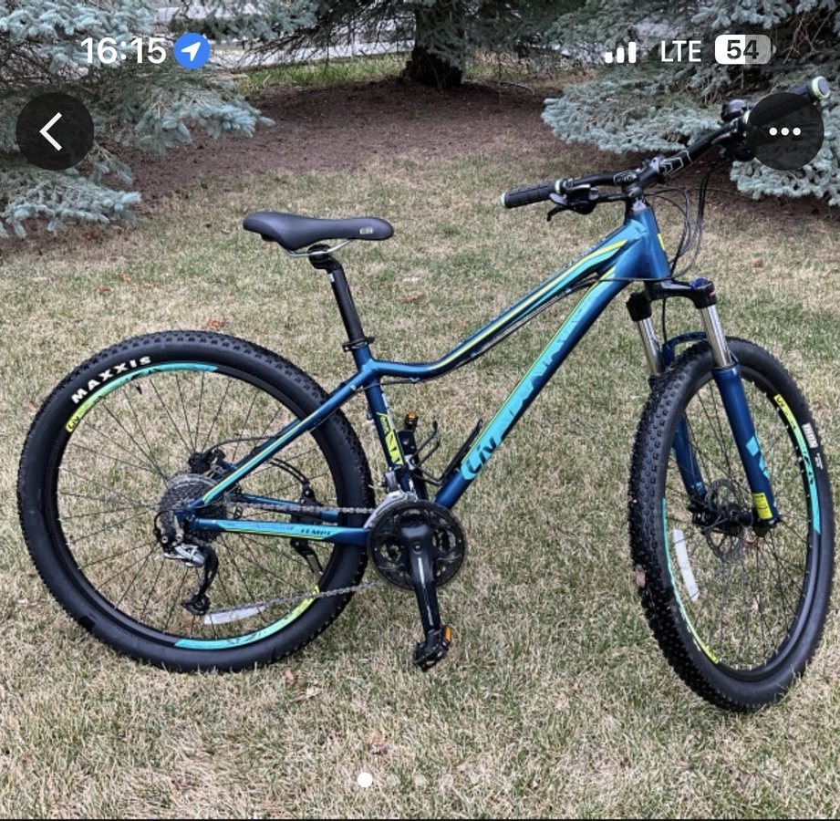 Liv Temp 3 27.5 inch wheels size S