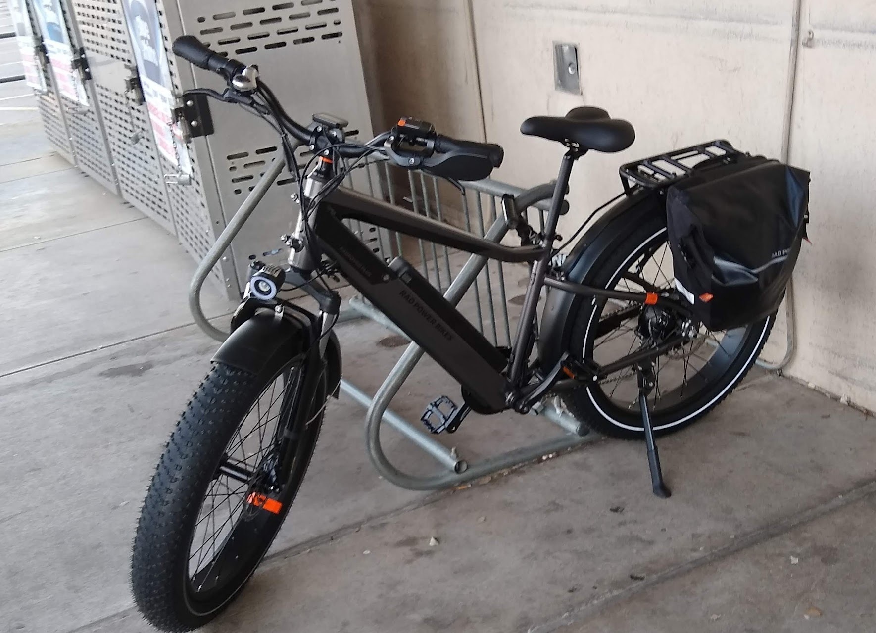 Stolen 2021 Rad Power Bikes Rad Rover 6 plus