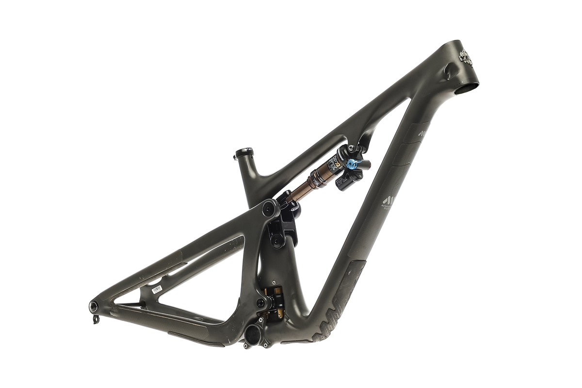 2020 Yeti SB130 LRT