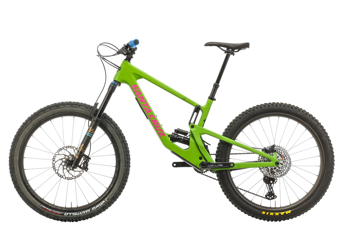 2022 Santa Cruz Nomad Carbon