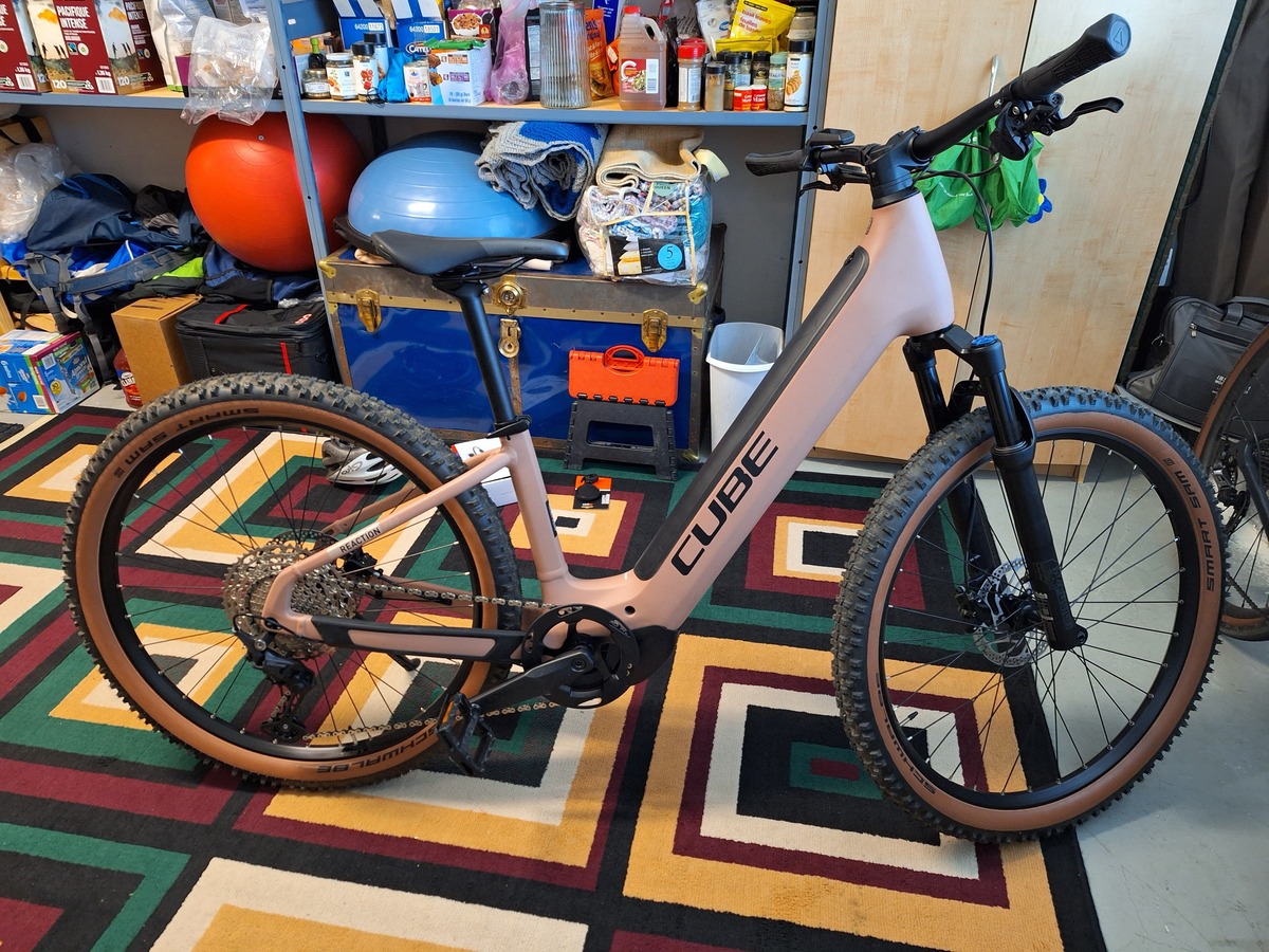 2024 Cube 49499-586-WOW91228PSMV