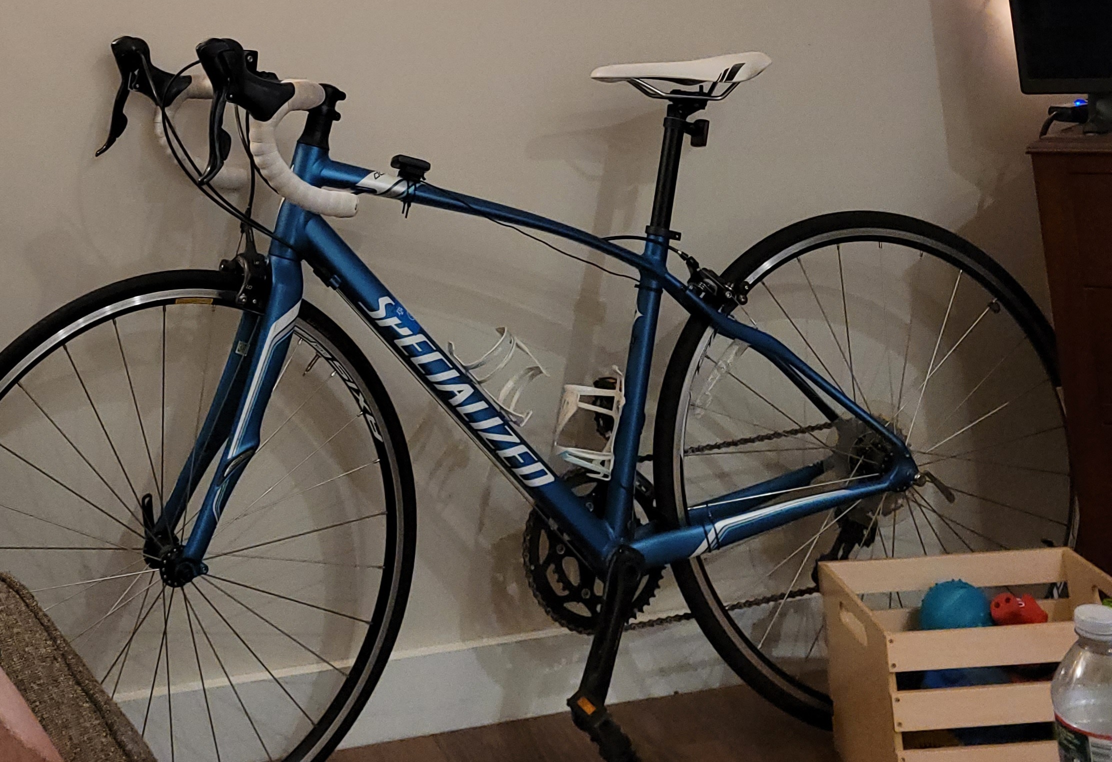 Stolen 2015 Specialized Dolce sport EQ