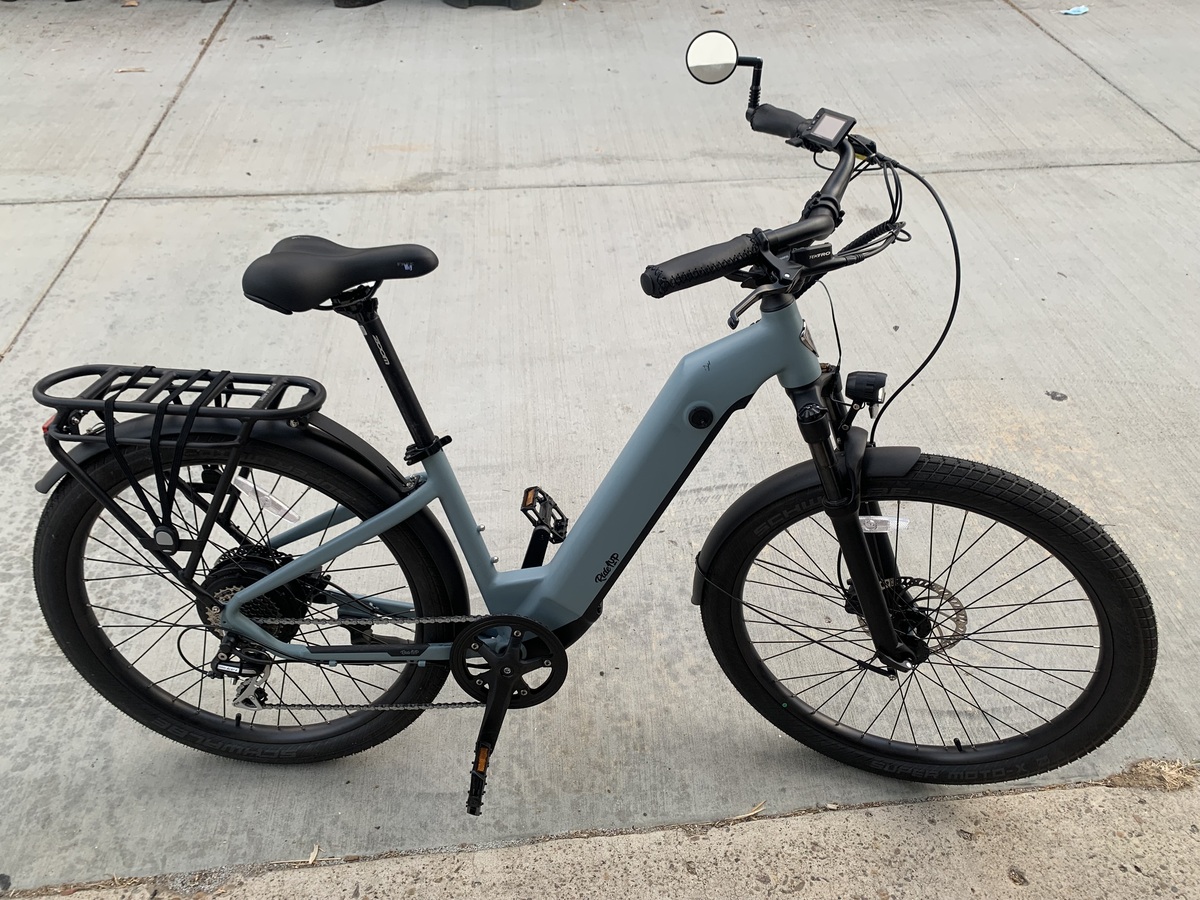 2022 Ride1Up 700 ST