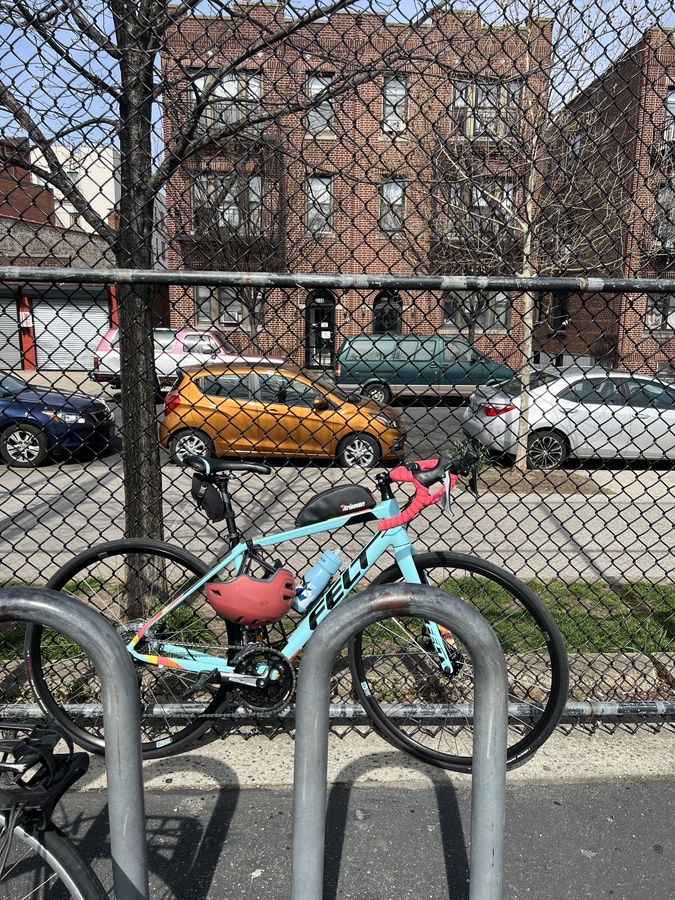 Stolen 2017 Felt VR60w