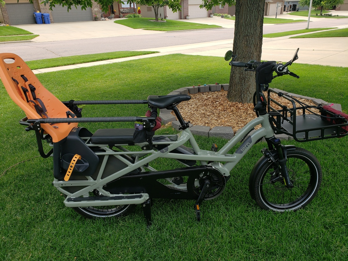 2024 Tern GSD S00 cargo bike rear