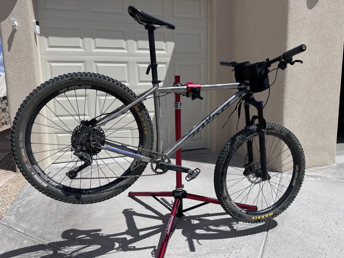 2024 Salsa Timberjack Titanium