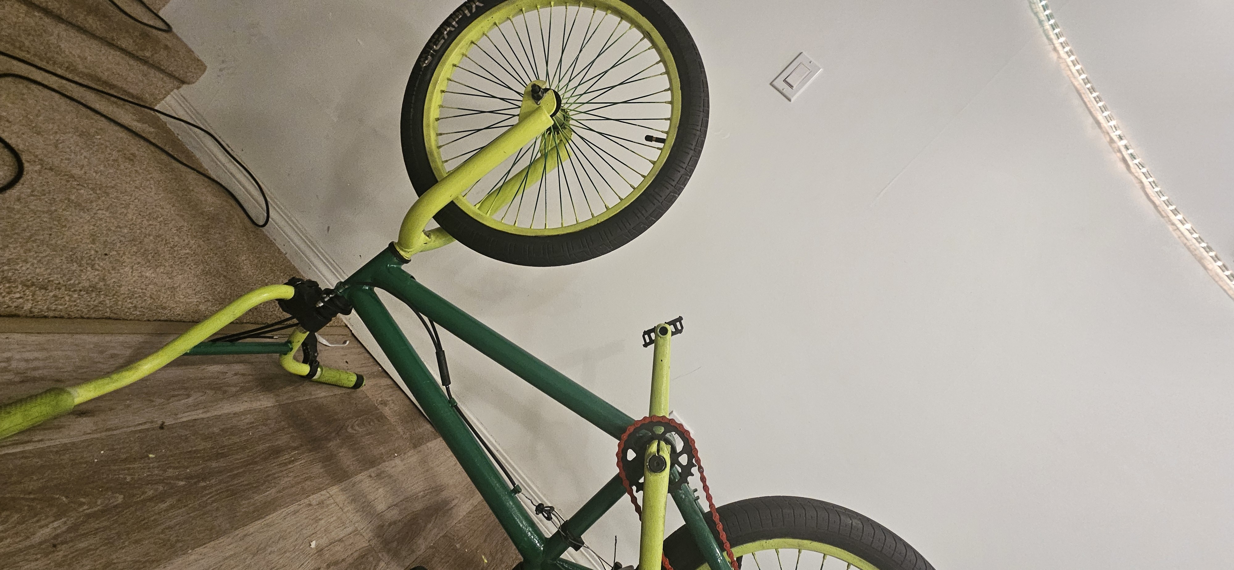 Stolen 2022 Hyper Hyper