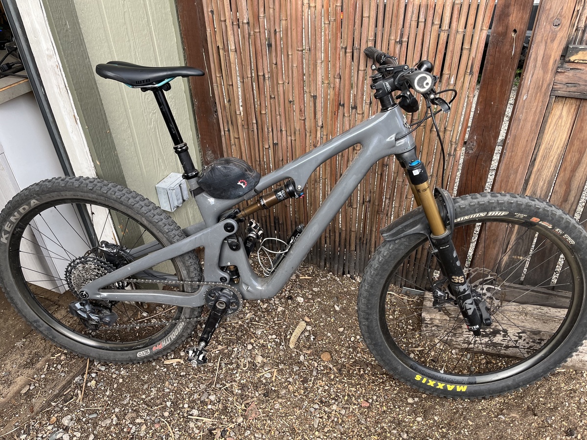 2022 Yeti SB 140