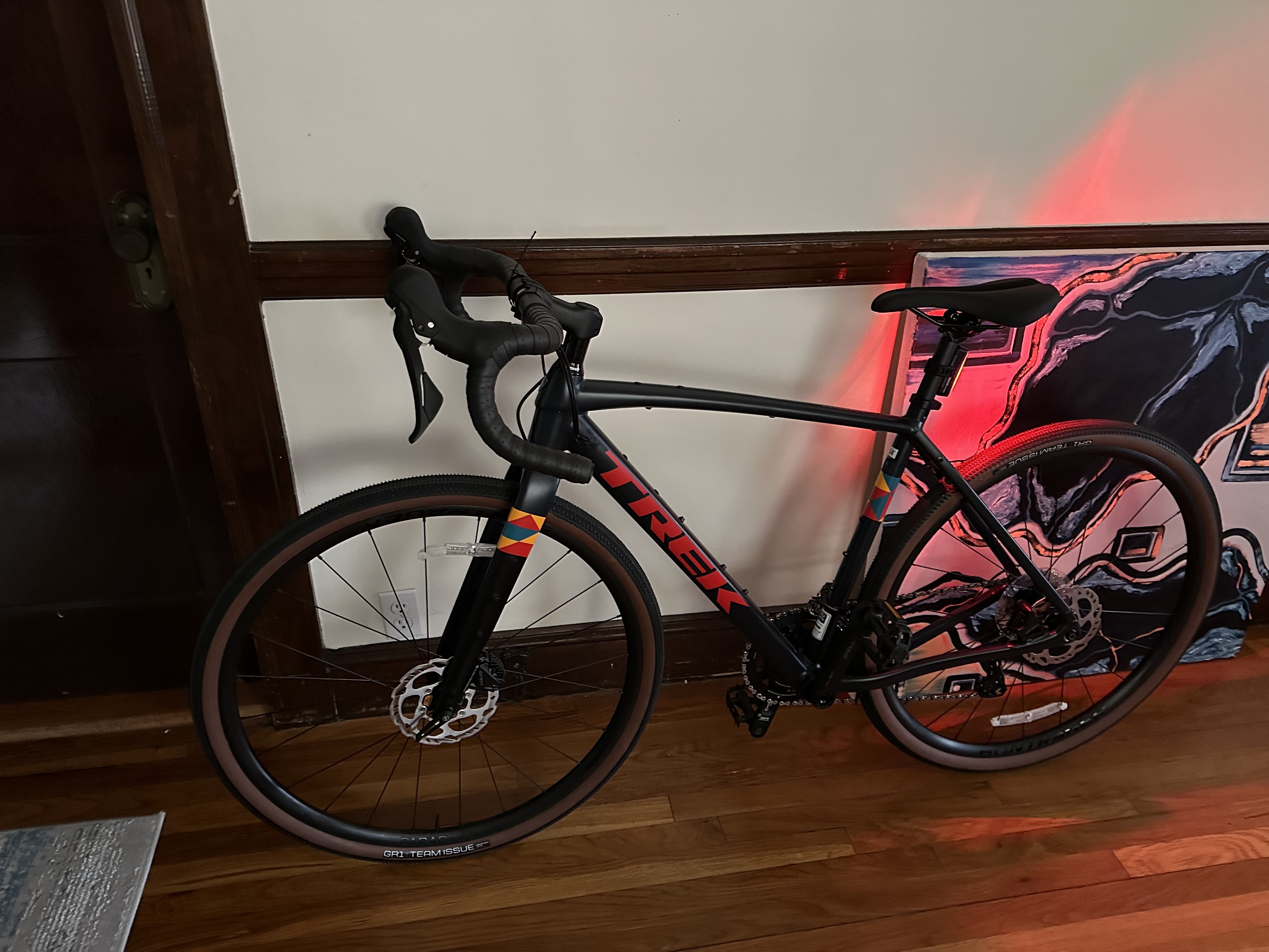 2023 Trek Checkpoint ALR 5