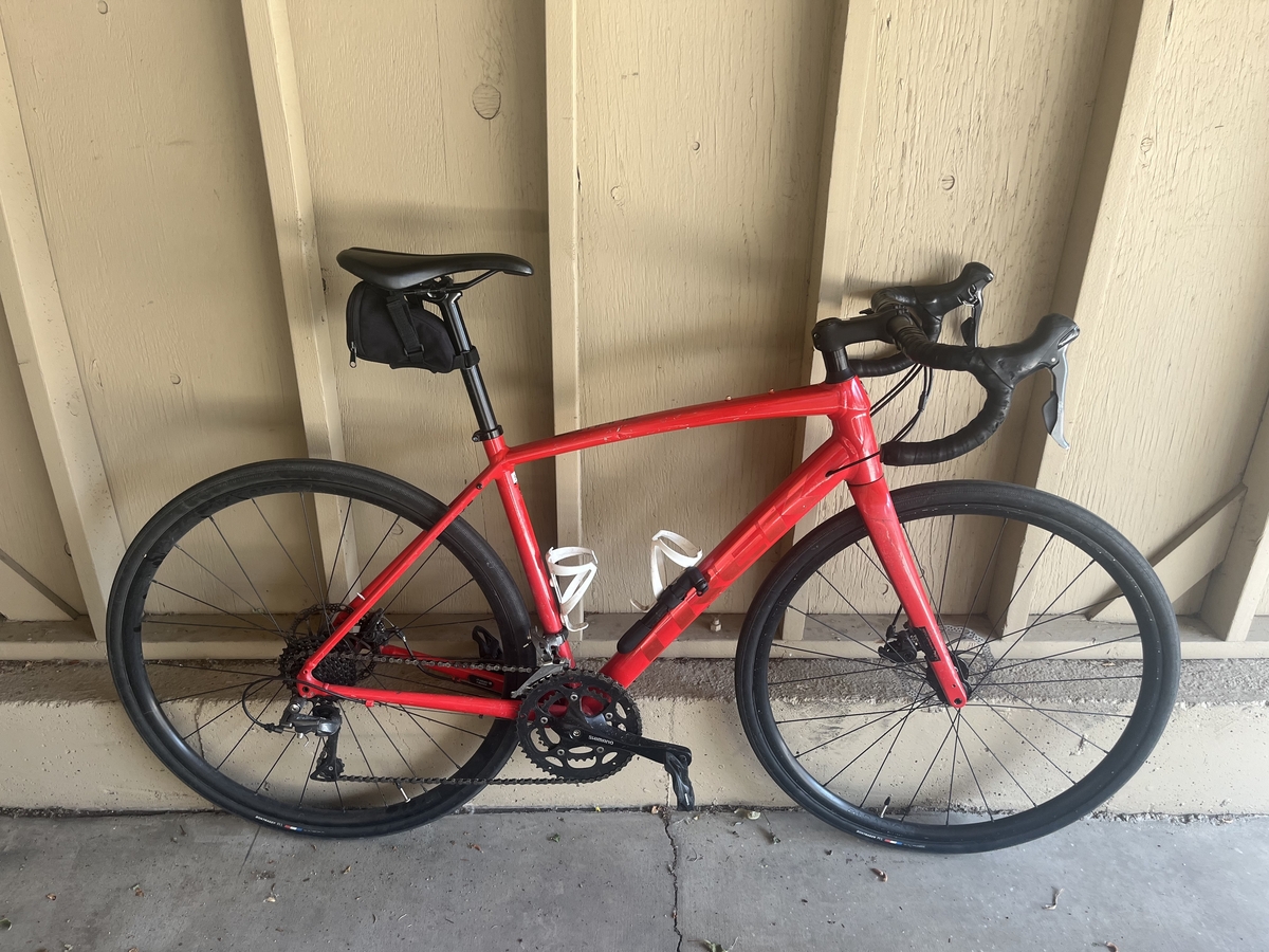 2022 Trek Domane AL 2 Disc