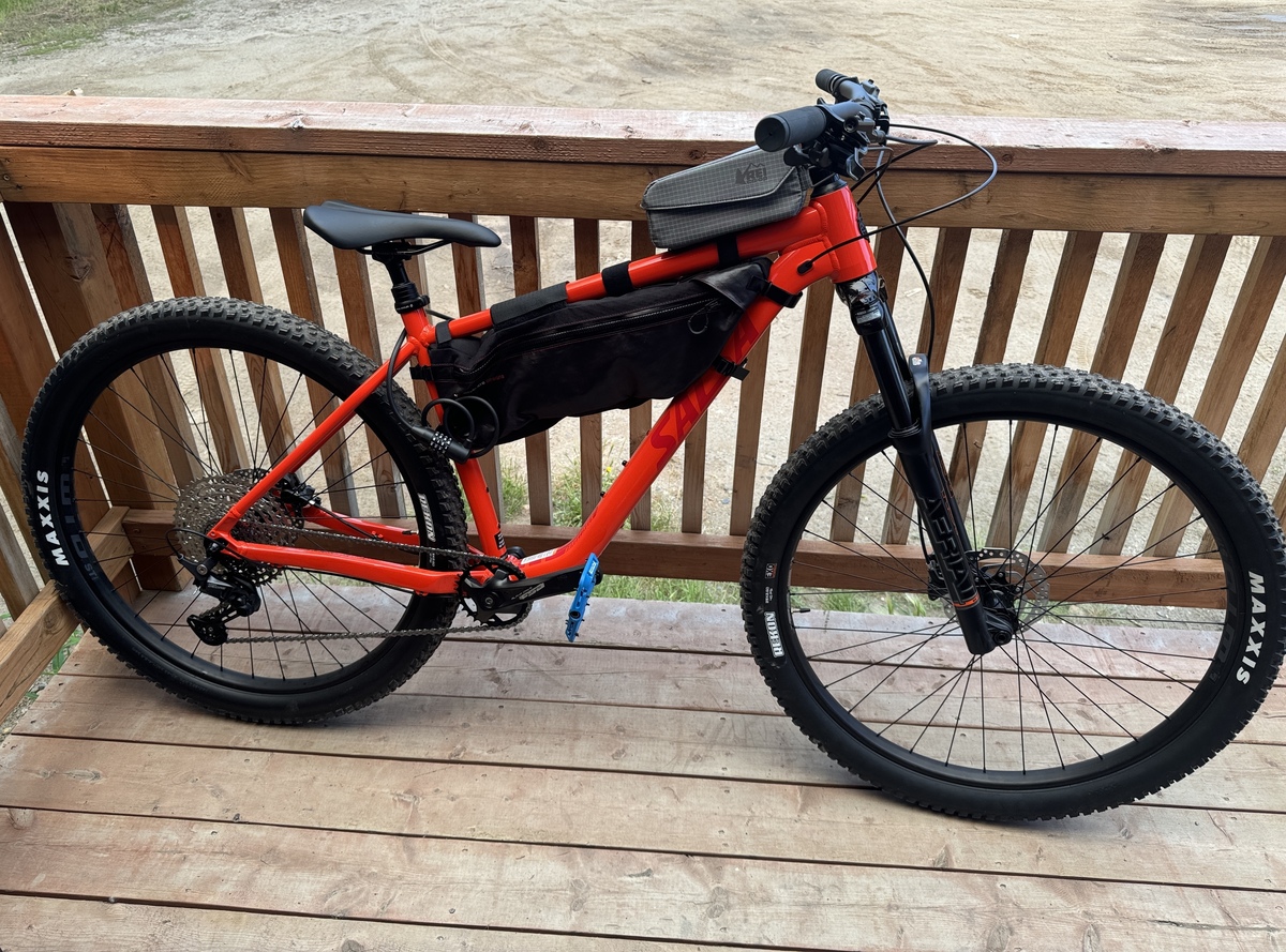 2024 Salsa RangeFinder