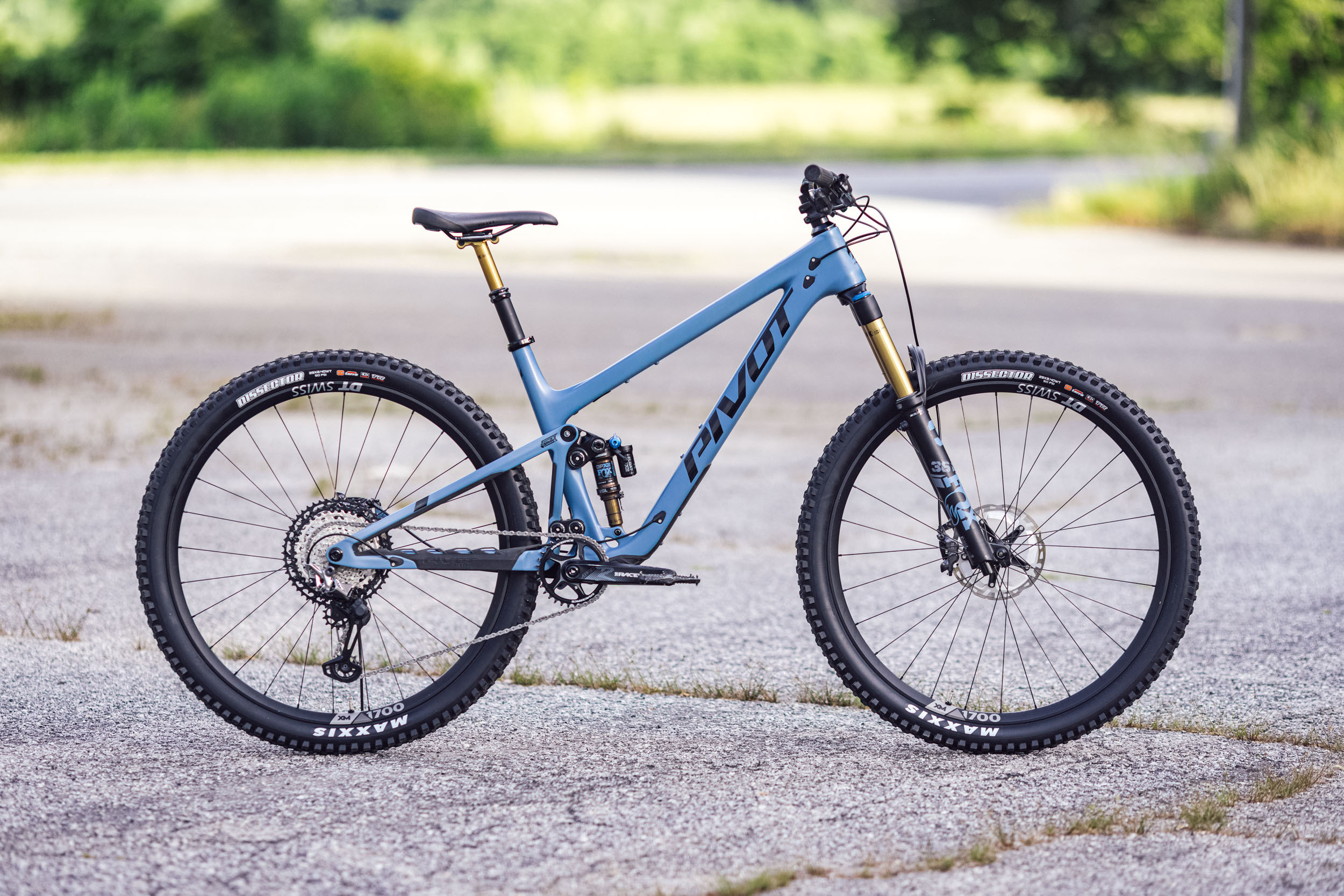 2023 Pivot Trail 429