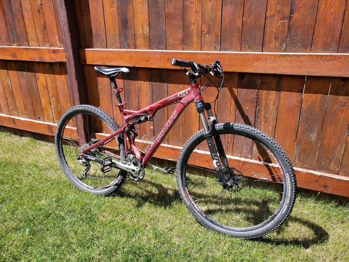 2012 Pivot Mach 429