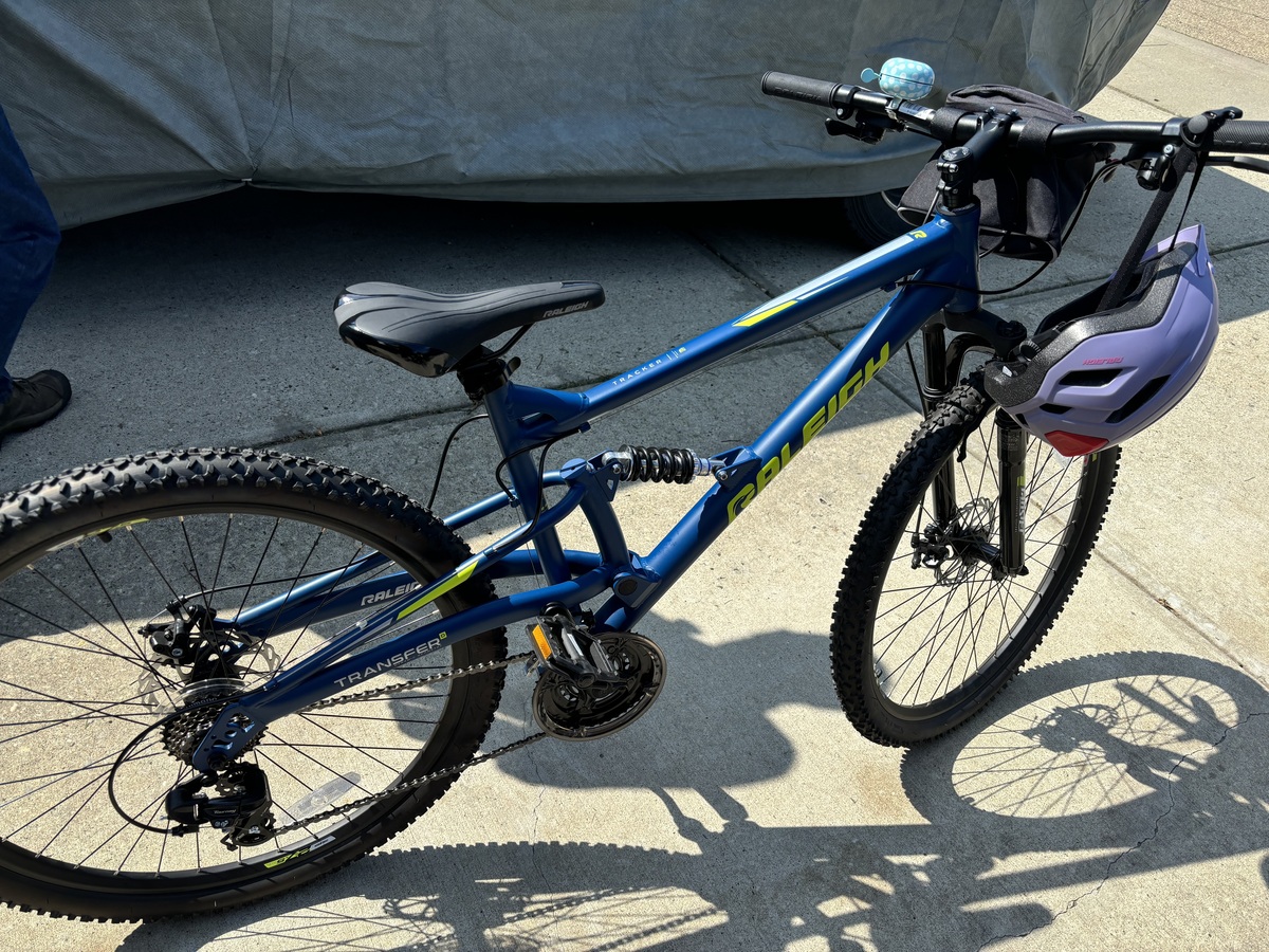 2024 Raleigh 27.5”