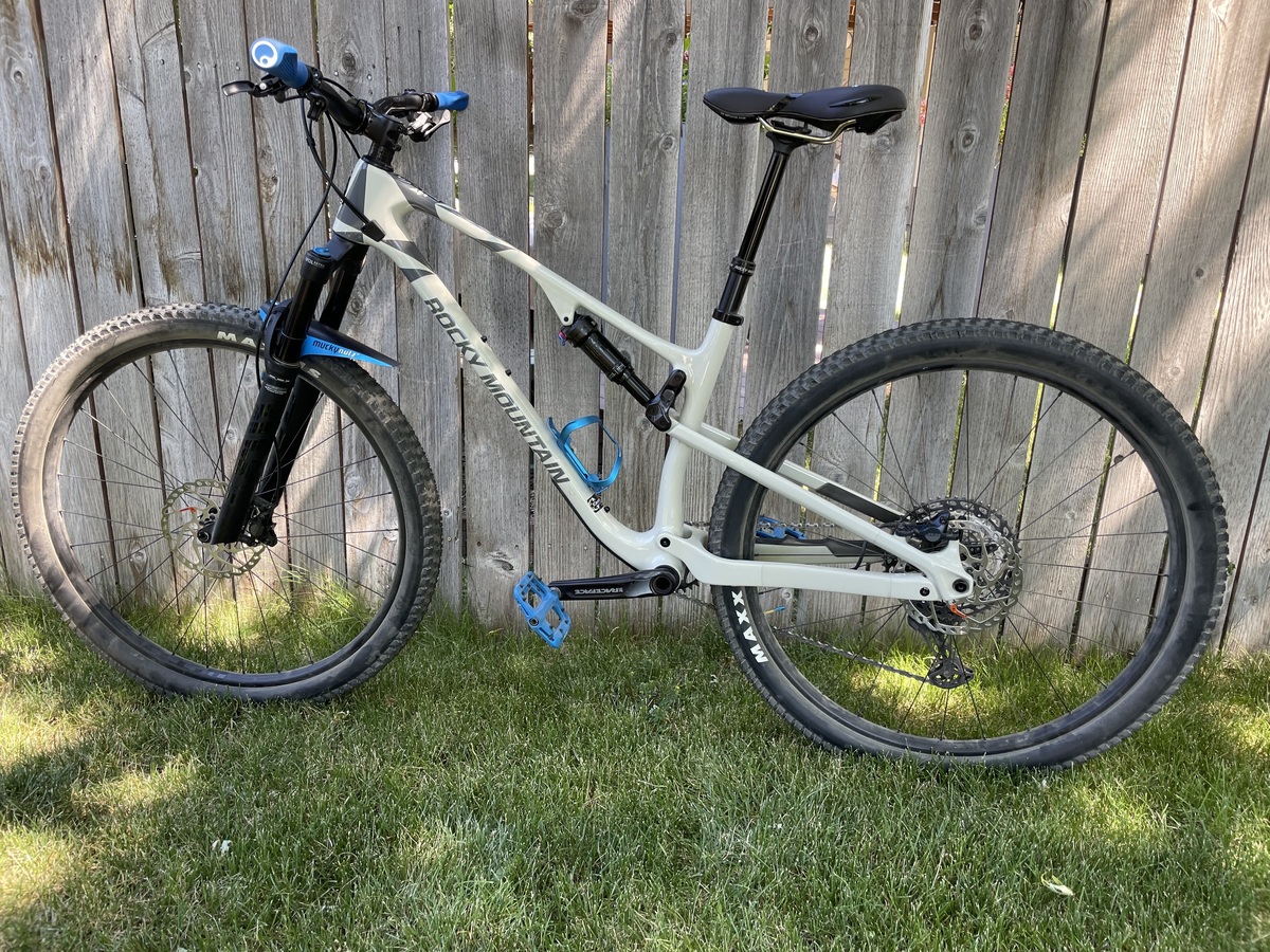 2024 Rocky Mountain Bicycles Element C50