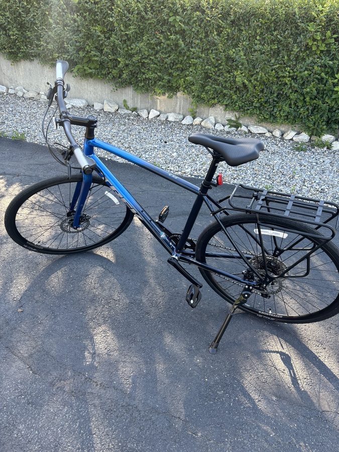 2023 Trek FX 3.0 Disc