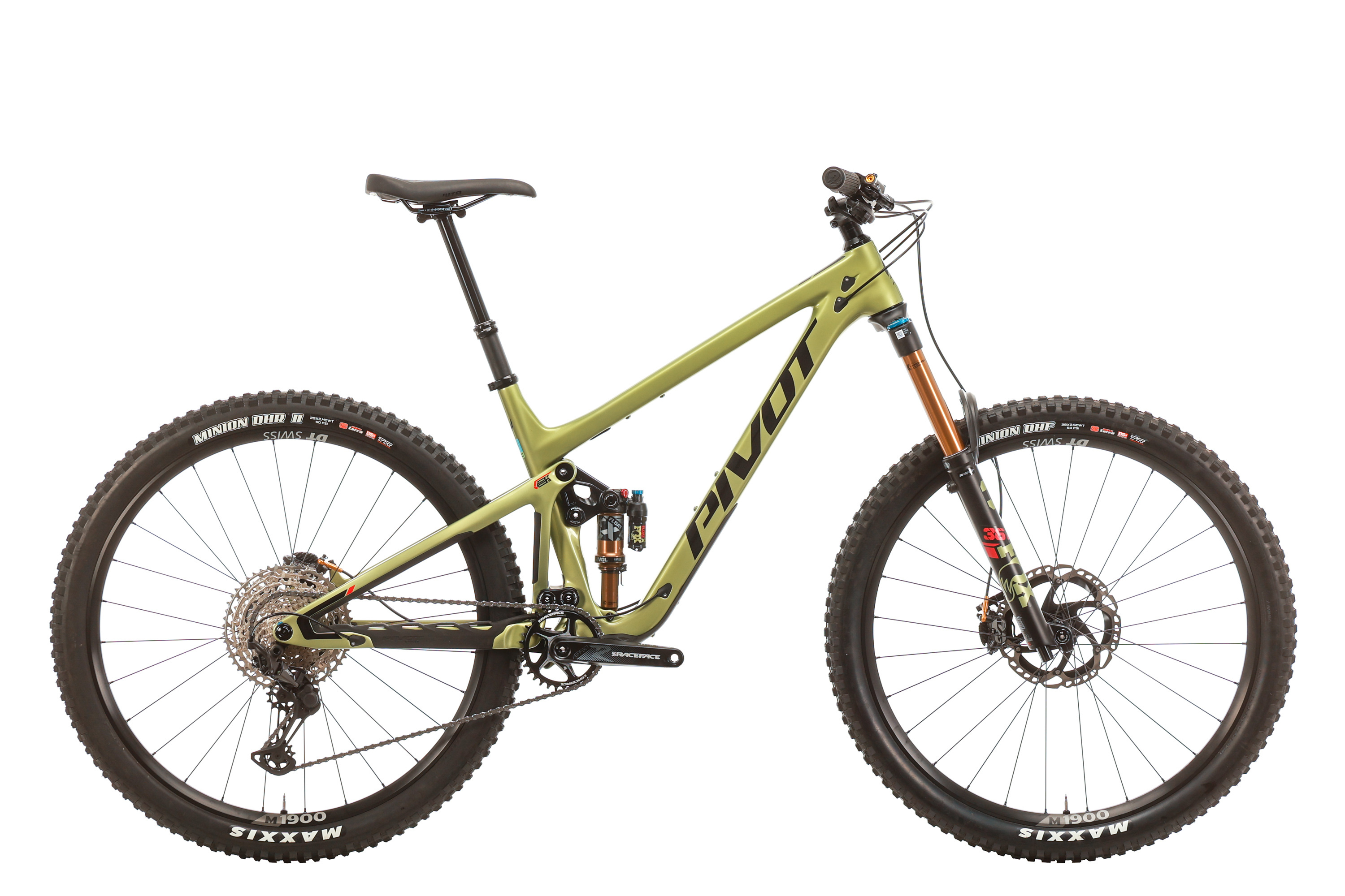 2023 Pivot Switchblade