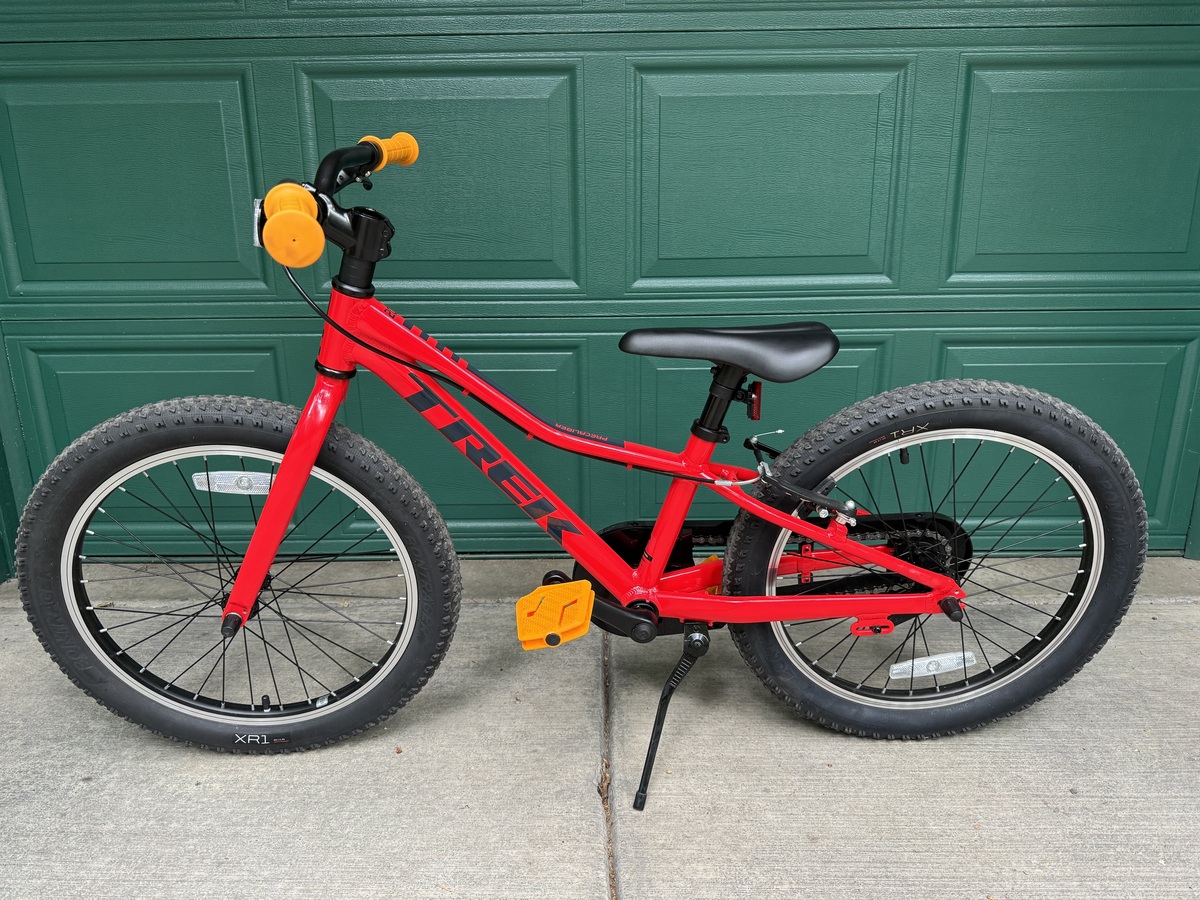 2024 Trek Precaliber 20