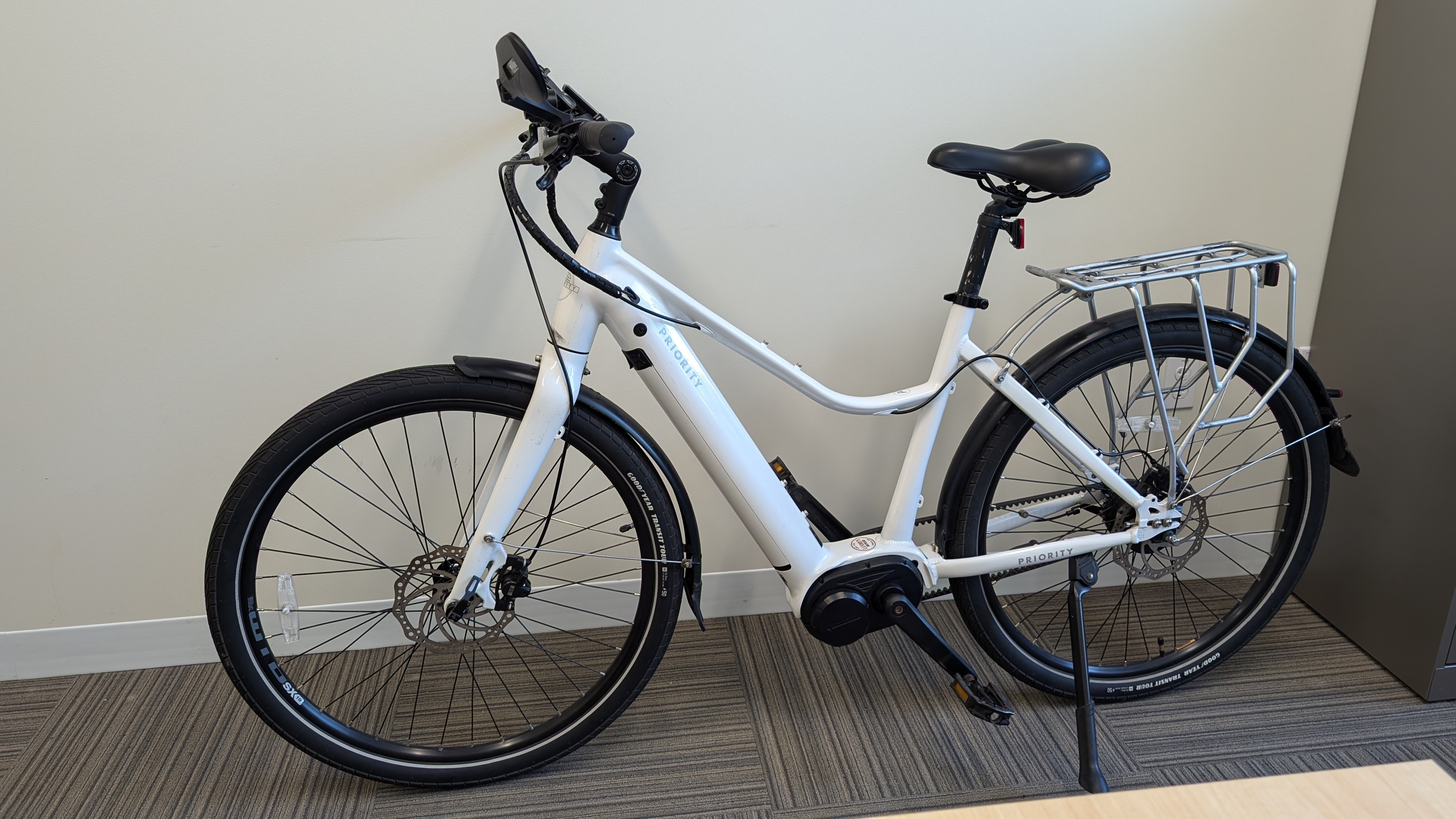 2022 Priority Bicycles Current
