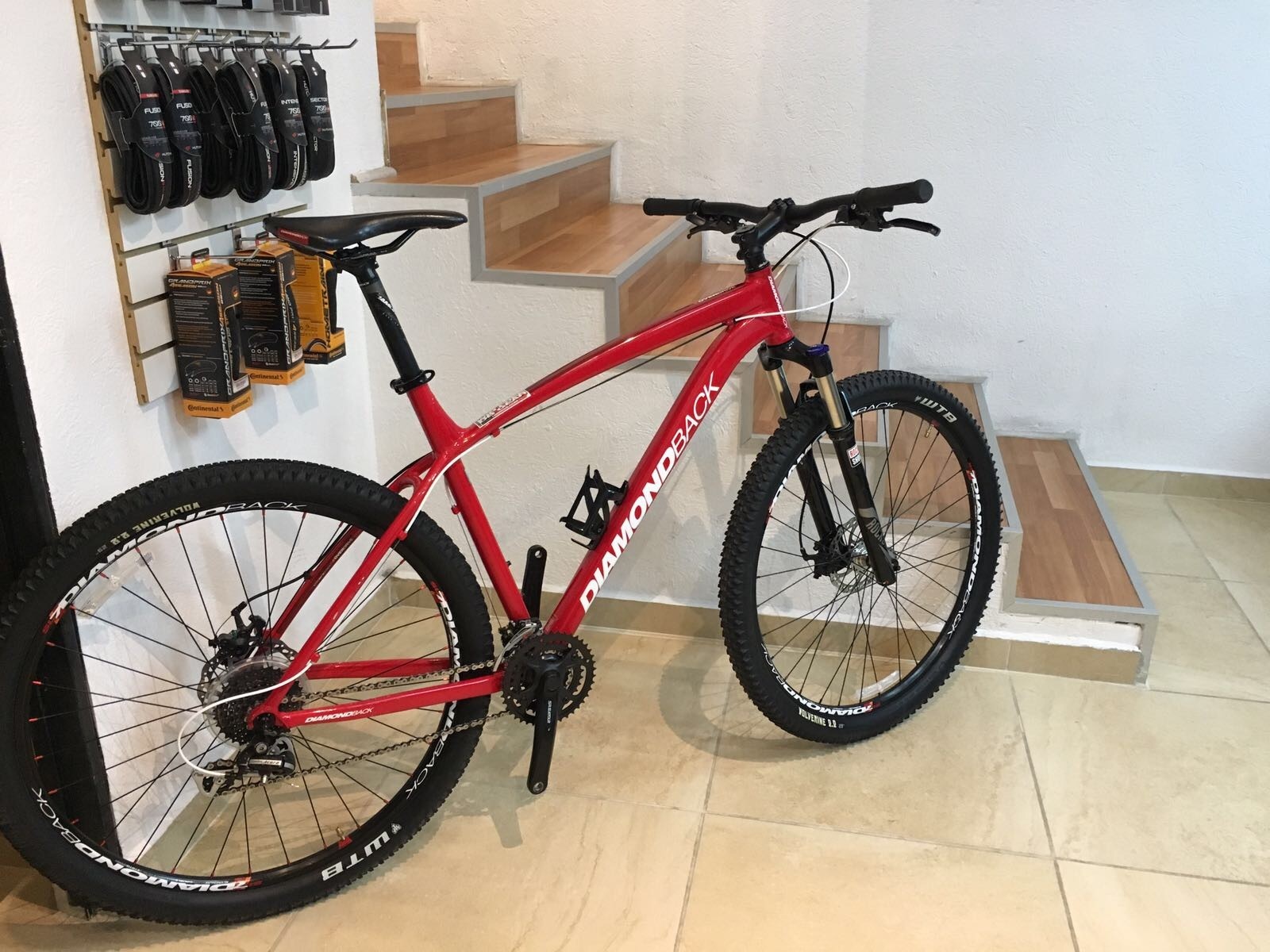 Diamondback Rigid frame