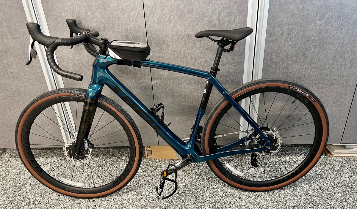 2023 Trek Checkpoint SL 7